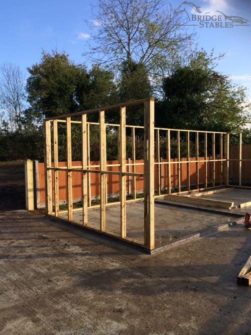 L Shape Stable Installation